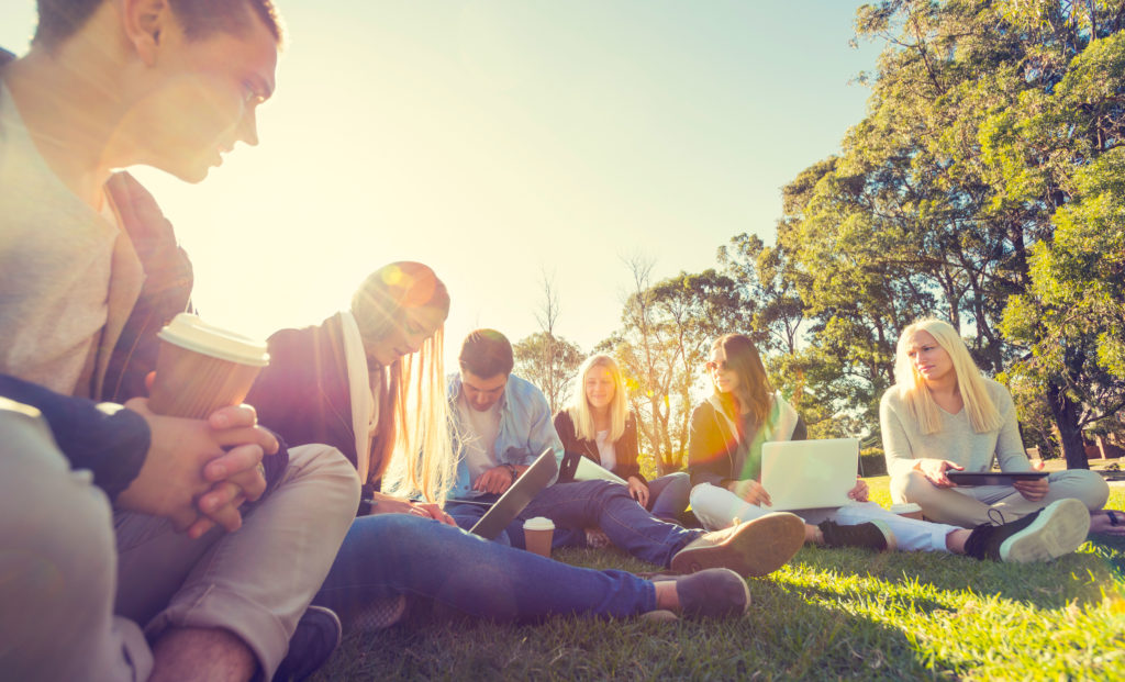 The ultimate guide to O-Week - Iglu